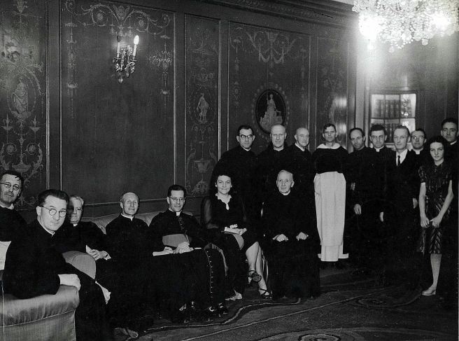 Chronology, 1938-1946 – Roman imbroglio